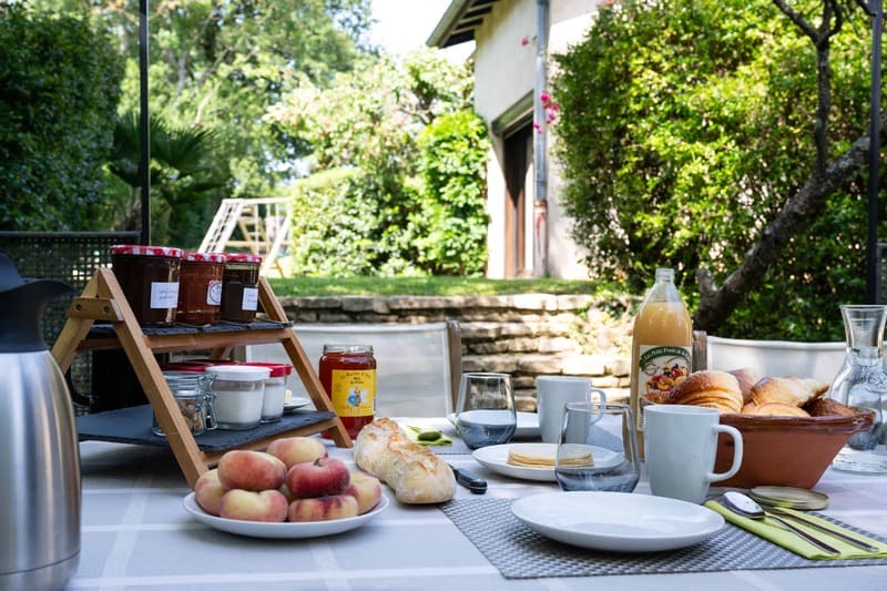 Catering - Chambre d'hôtes Le Petit Rocher